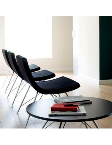 Butaca In de Forma 5 con diseño ergonómica.